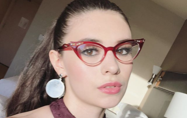 Supergirl Casts Trans Actress Nicole Maines As Tvs First Ever Trans