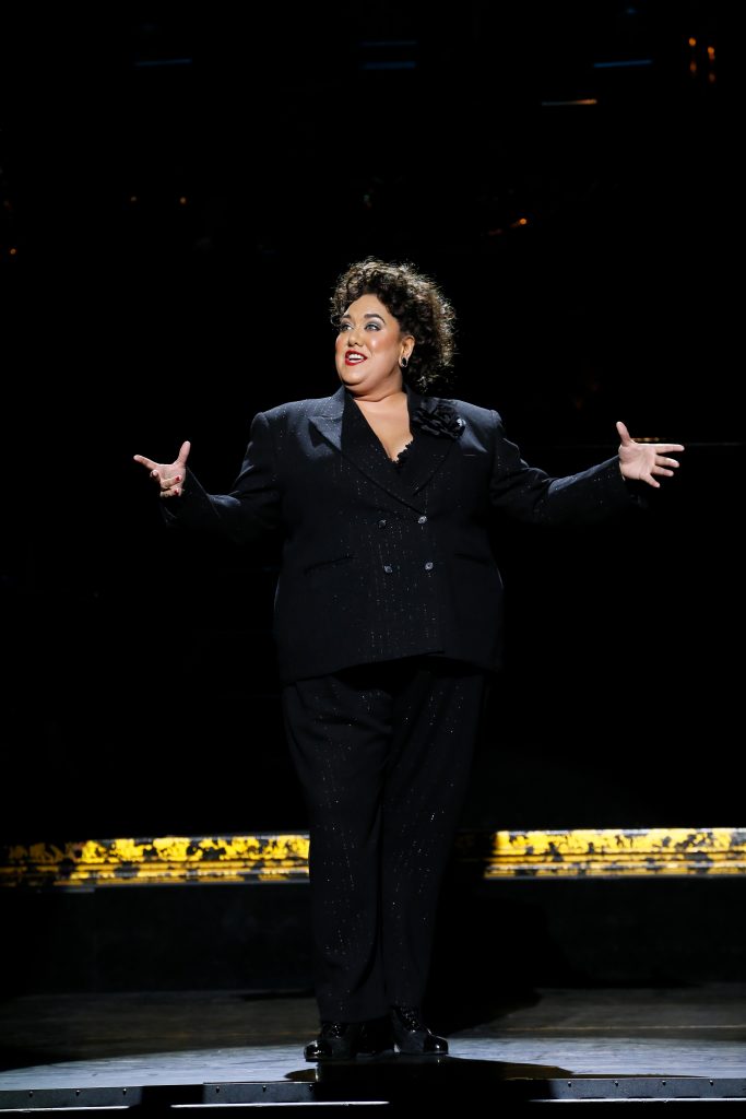 Chicago: good, old-fashioned razzle dazzle - Star Observer