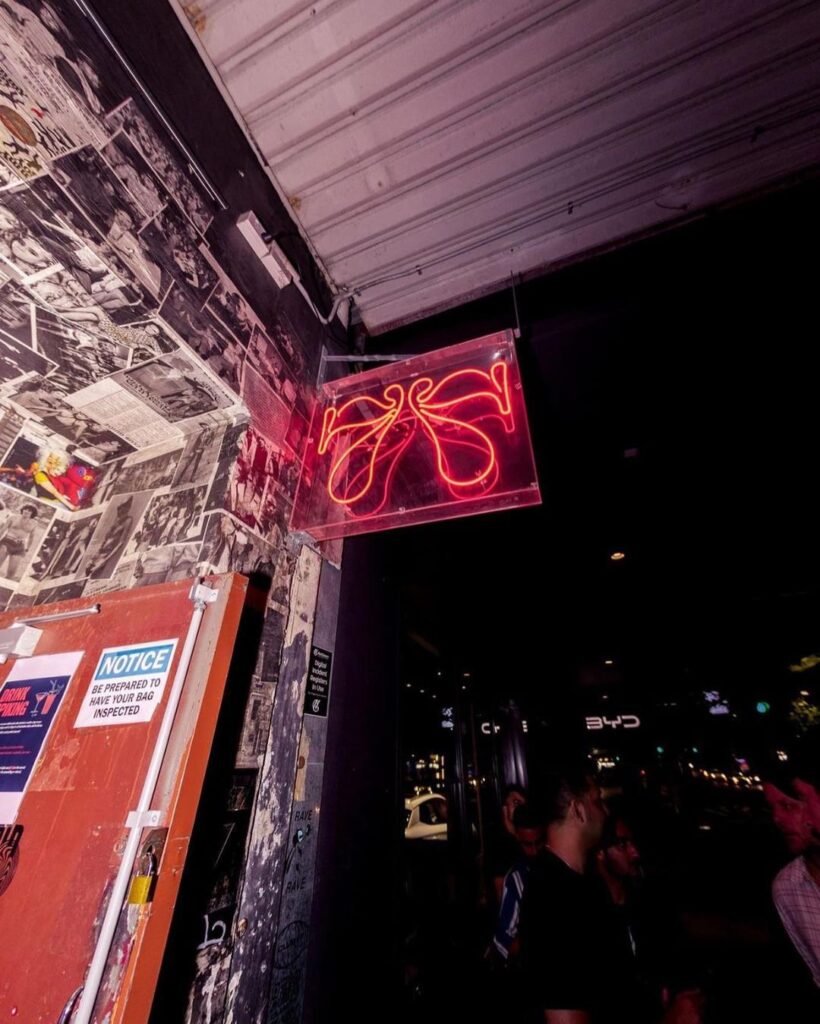 CLUB 77 - Star Observer