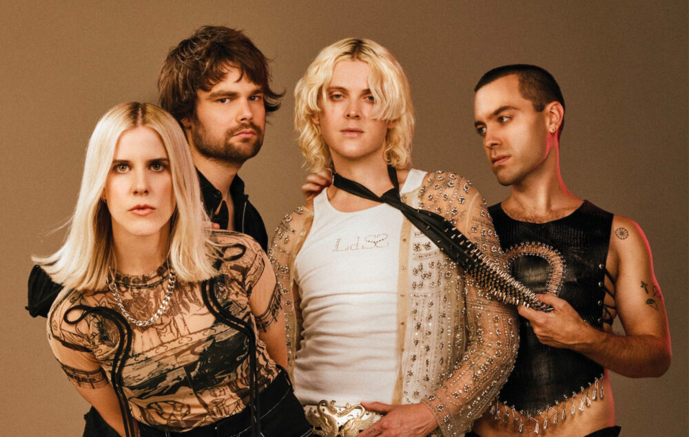 Jesus At The Gay Bar Debuts At Number 1 On ARIA Albums Chart - Star ...