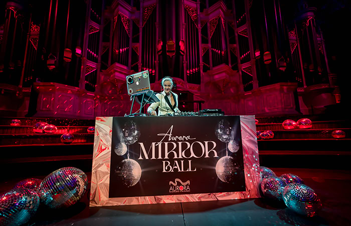 Aurora Mirror Ball 2024: A Shining Success - Star Observer